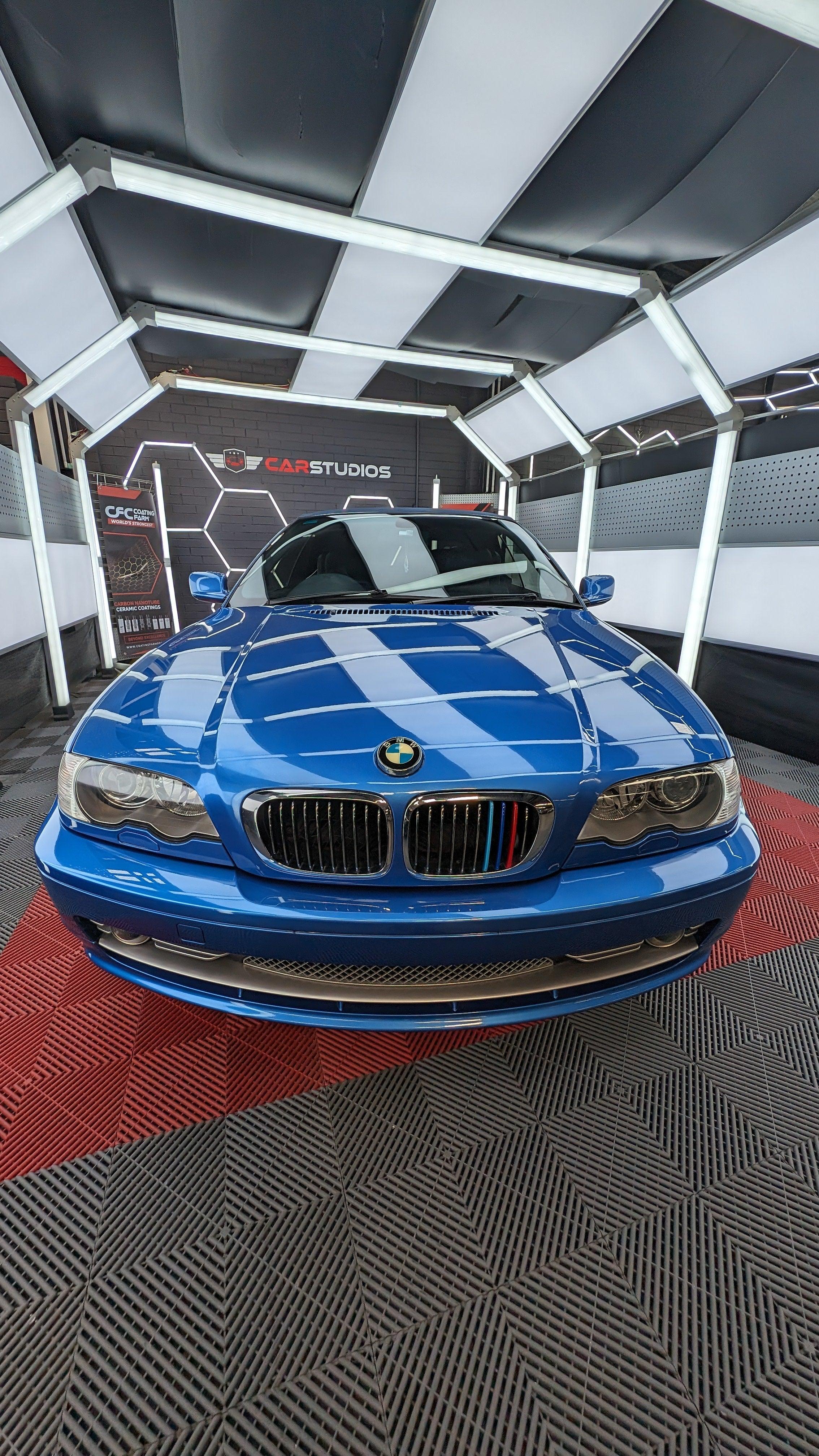 2002 BMW 330 Convertible – Car Studios