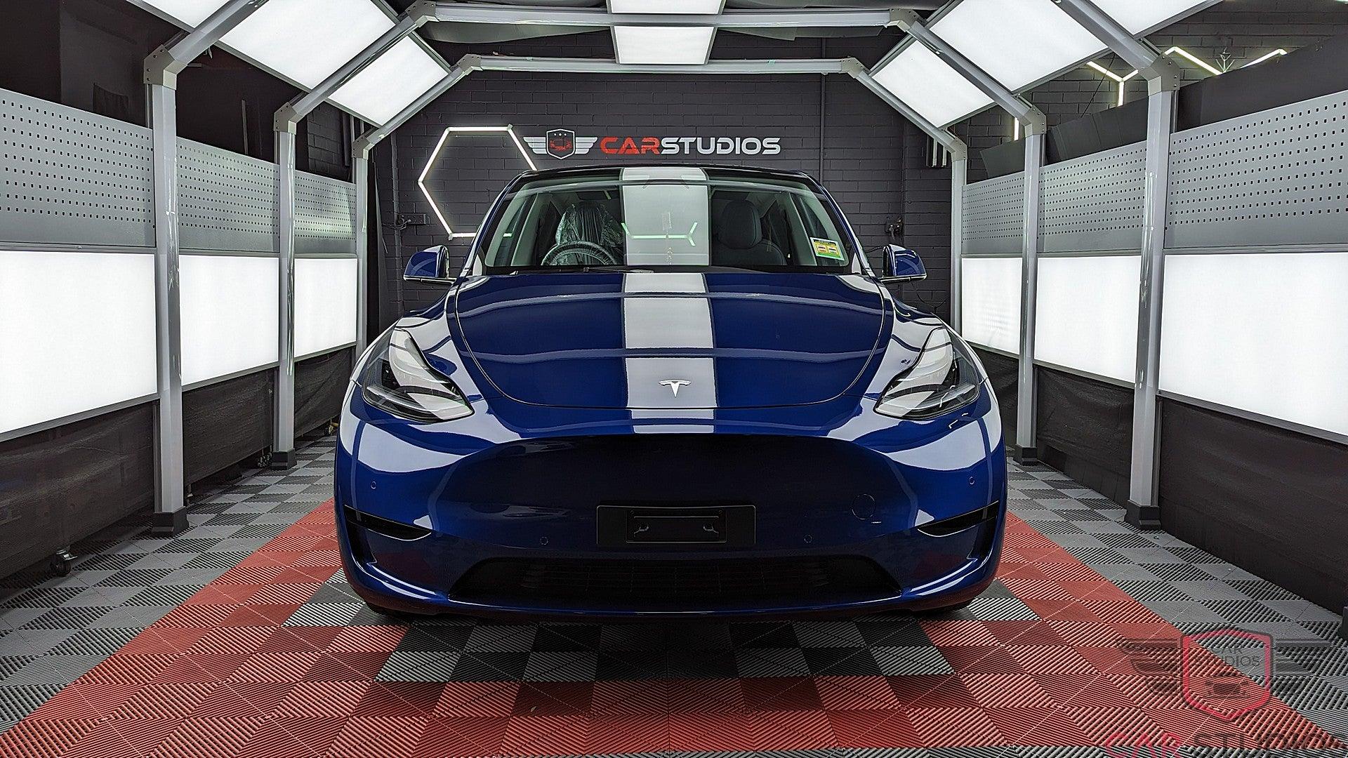 2023 Tesla Model Y / Blue – Car Studios